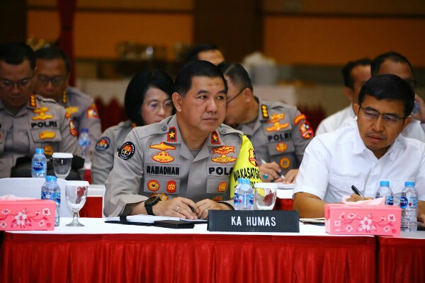 TRIBRATA – Polri Gelar Rakor Operasi Mantap Brata 2023-2024